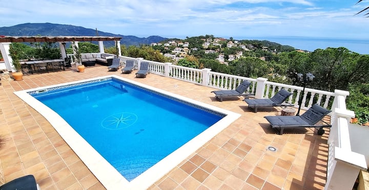 Villa Vista Mountain & Sea -2 Bedrooms-suite 2 - Tossa de Mar