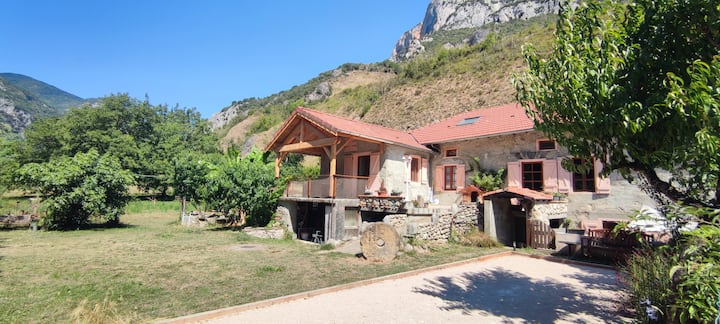 Gîte 10 Personnes – La Petite Ferme D’en Courtiels - Tarascon-sur-Ariège