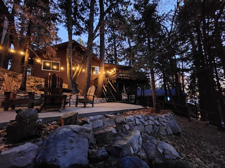 The Ponderosa Cabin - Running Springs, CA