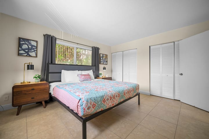Classic & Serene 1br Apt Close To Deerfield Beach - Lighthouse Point, FL