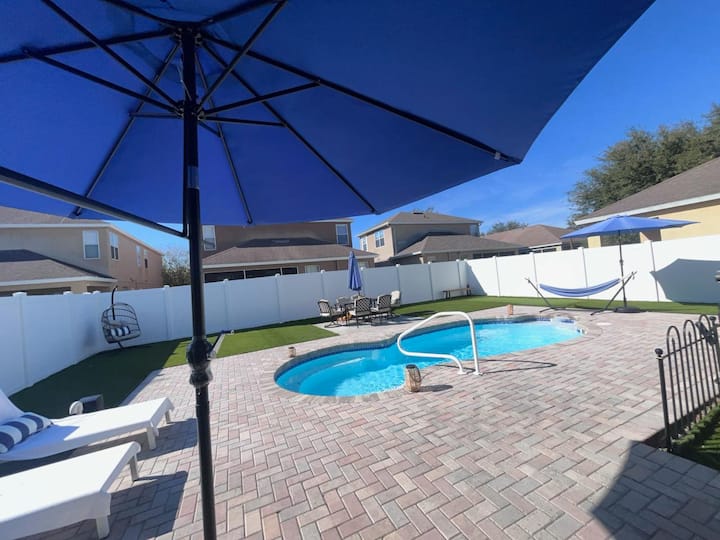 Gated 3 Bed Home Heated Pool. No Pets No Smoking - Wesley Chapel, FL