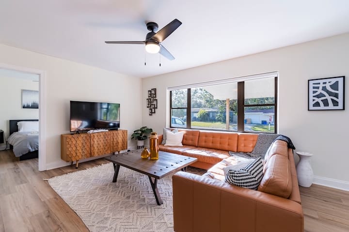 Clearwater Hideaway W/huge Lap Pool 7 Min To Beach - 清水海灘