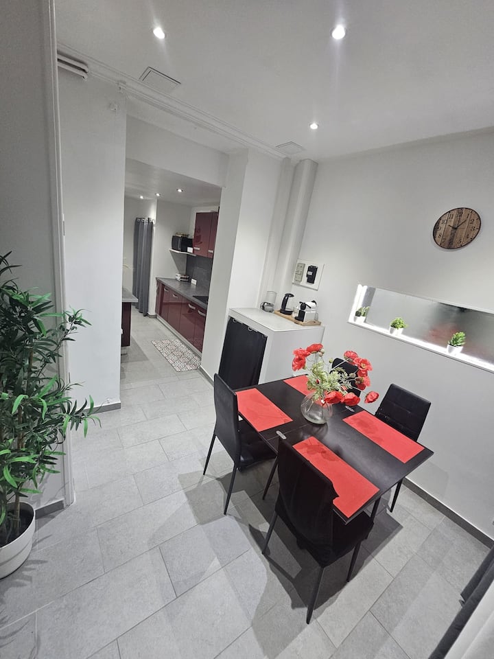 Le Familial * 4 Personnes /Clim /Tout Equipé /Wifi - Avignon