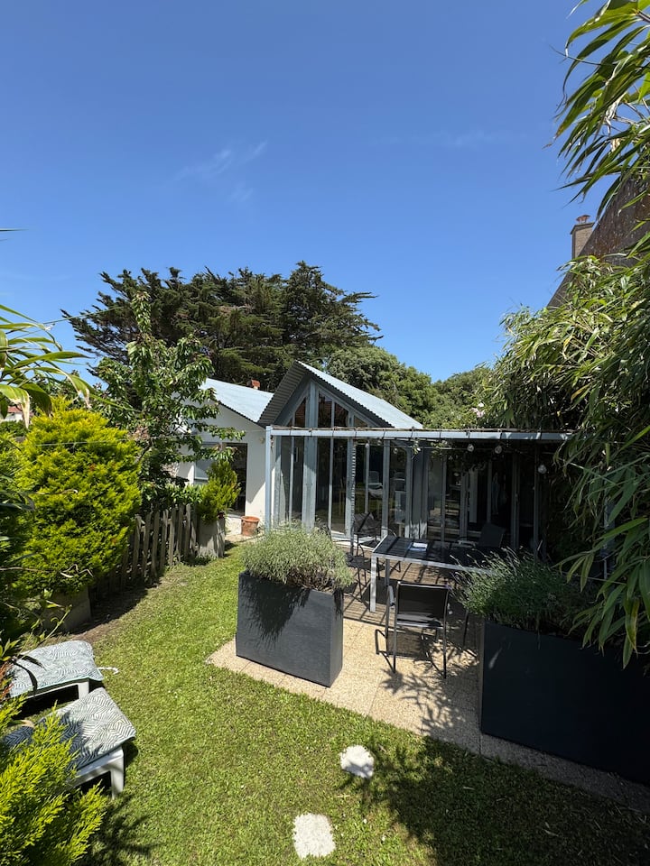 Charmante Maison D'architecte à 50 M De La Plage. - La Bernerie-en-Retz