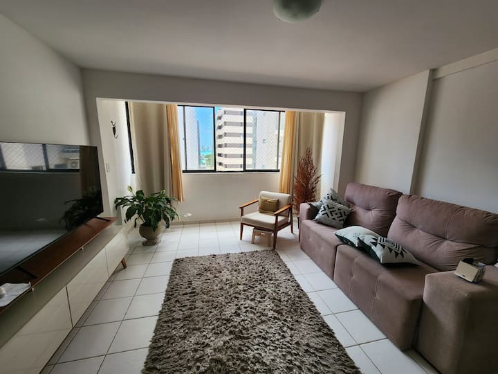 Apartamento Confortável Em Jatiúca. - Maceió