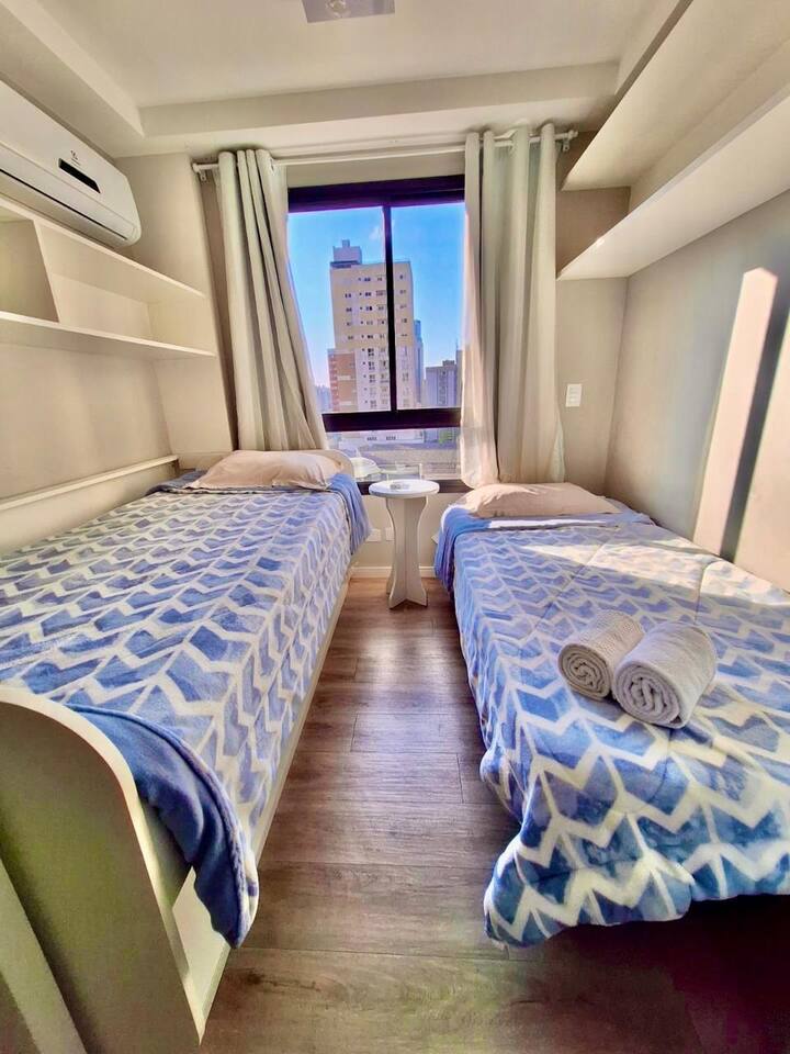 Mítico, Studio Toquio Com Ar Cond E Wi-fi - Curitiba