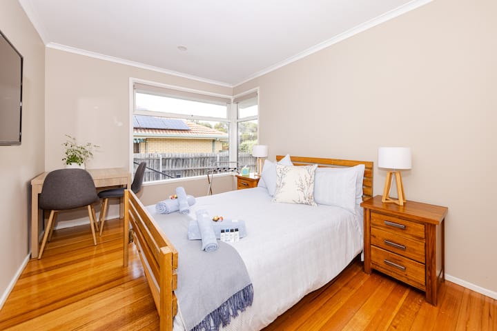 Private Room In Sunbury - Diggers Rest