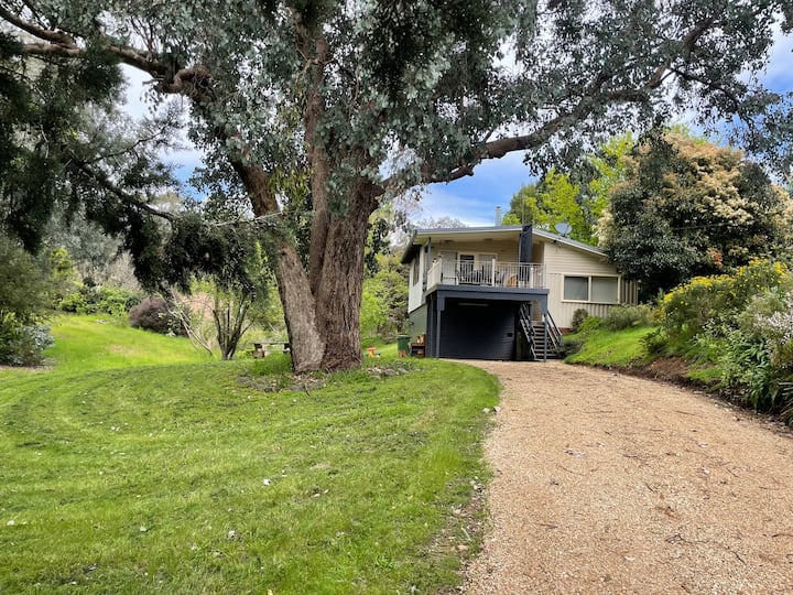 Howqua House - A Homely Gem Close To The Lake. - Eildon