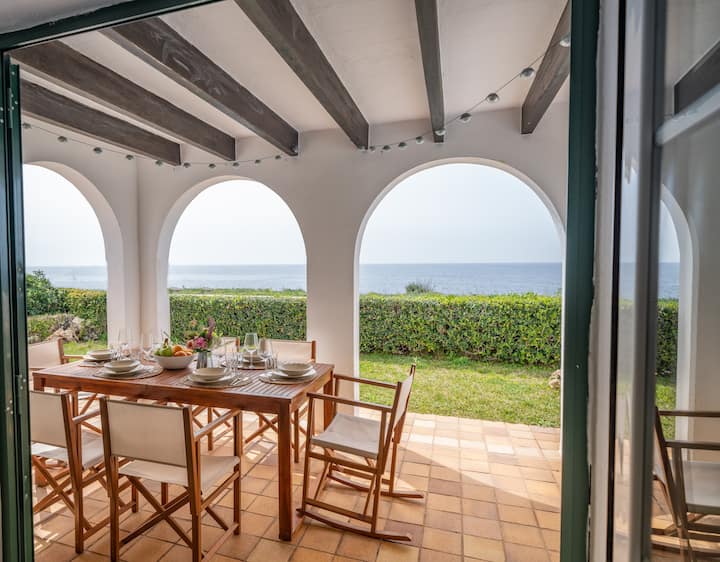 Villa Bord De Mer • Coucher De Soleil • Mensuel - Menorca