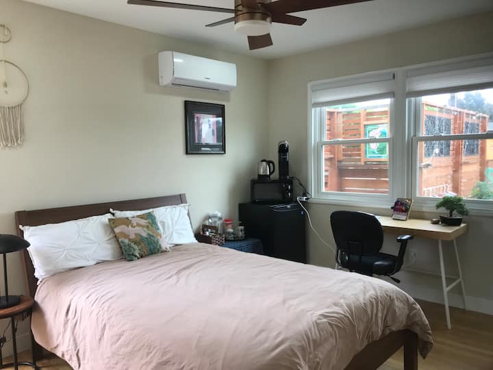 Peaceful Yoga/zen Guest Suite With Private Entry - San Diego, CA