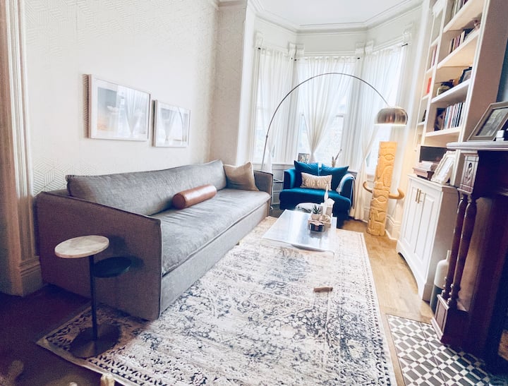 Gorgeous Renovated Victorian Roncesvalles Village - Toronto