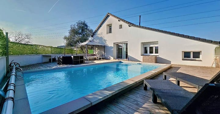 Magnifique Villa Avec Piscine, Spa Et Aire De Jeux - Rillieux-la-Pape