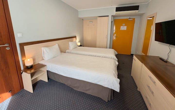 Economy Stay At Poleczki Residence Apartment - Varsovia
