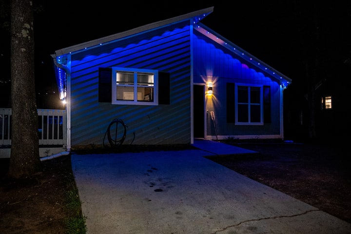 Enchanting 3-bedroom Home With Nightly Light Shows - Harbison State Forest, Columbia