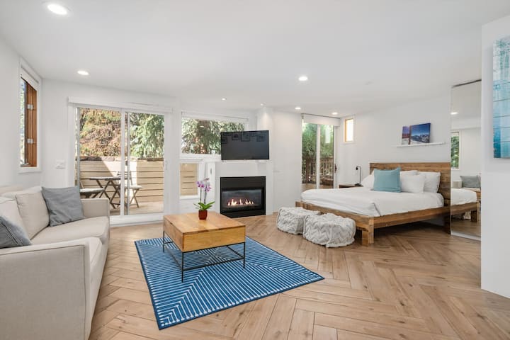 Unbeatable Location In Downtown Aspen - Aspen, CO