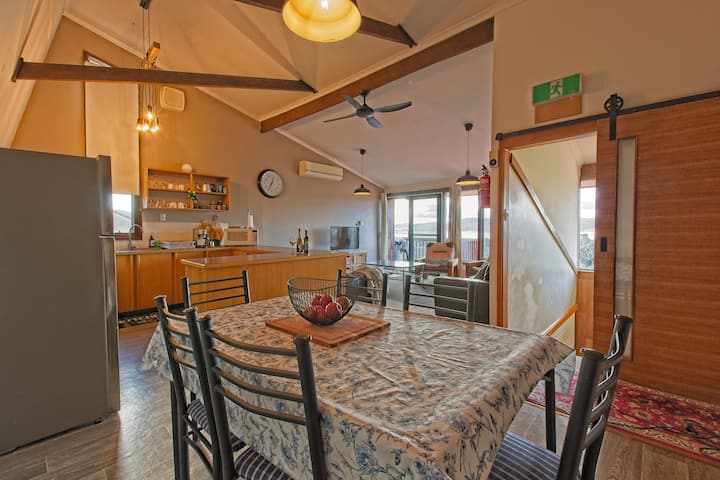 3 Bedroom Apt With Spectacular View - Jindabyne