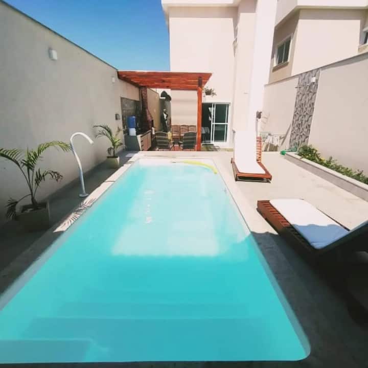 Casa 2min Praia: 4 Suítes, Piscina, Esp. Gourmet - Guarapari