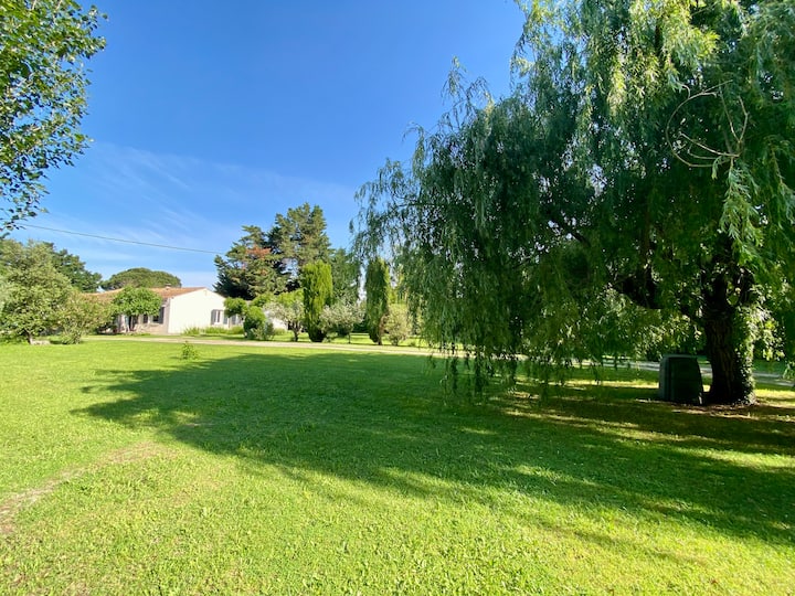 Maison Familiale à La Campagne - Le Thor