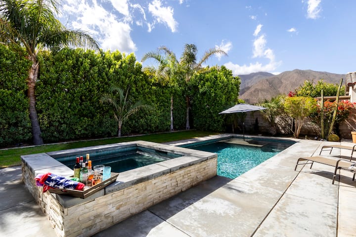 Beautiful 3 Bedroom With Amazing Mountain Views - Palm Springs, CA