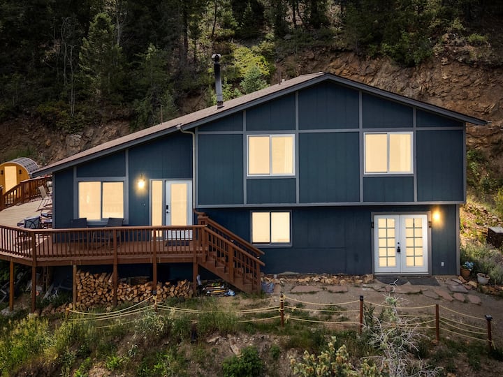 4beds 2bath Cabin 25 Mins To Rr, 1.3 Miles To I-70 - Idaho Springs, CO