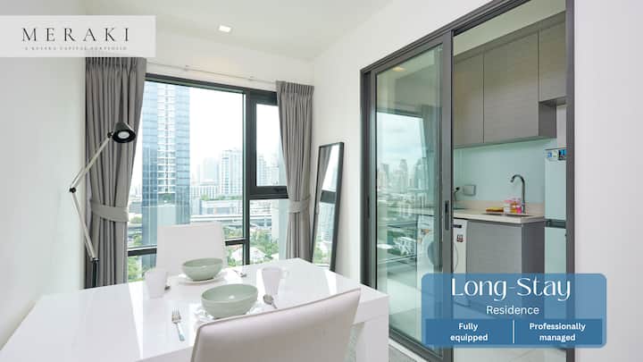 7mins Walk To Bts Thonglor; Easy Access 1-bedroom - Bangkok