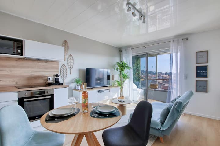 Studio éLégant à 500m De La Plage (Parking Privé) - Six-Fours-les-Plages