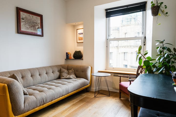 One Bedroom Apartment In The Centre Of Edinburgh. - Edinburgh