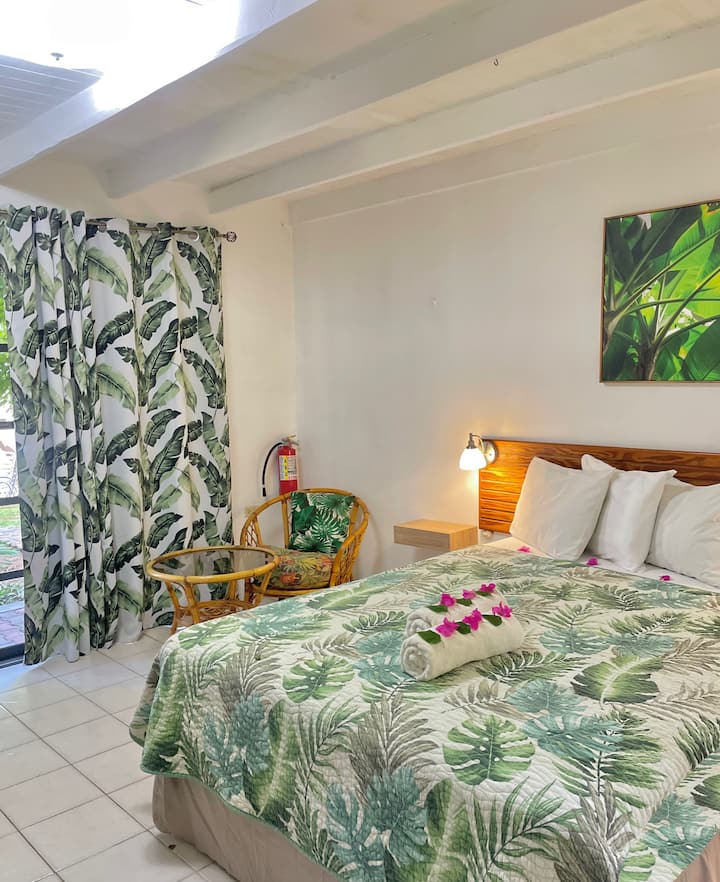 Signature Garden Studio Green - Near The Beach - Tobago
