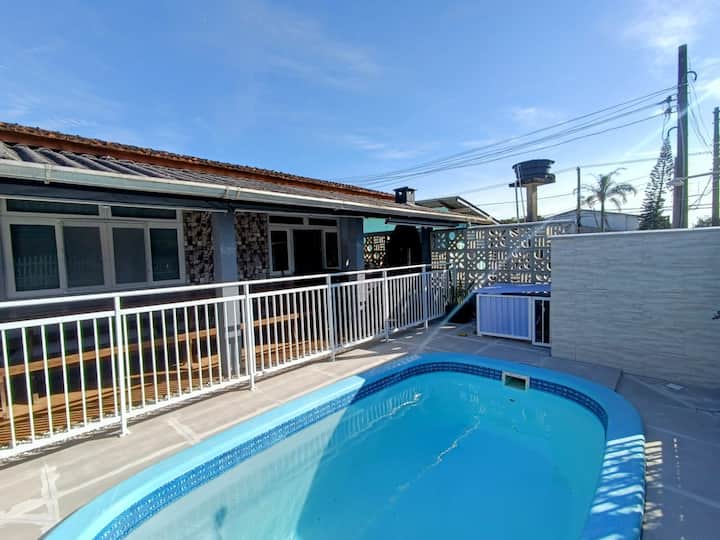 Casa Com Quartos Temáticos Penha - Penha