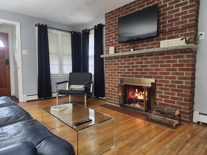 Walking Distance To Falls, Restaurants, And Canada - Niagara Falls, NY