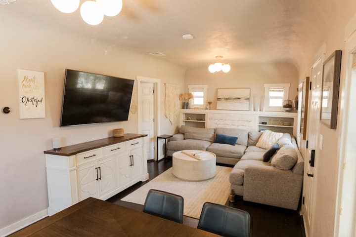 North Park Craftsmen House * Great For Families - San Diego, CA