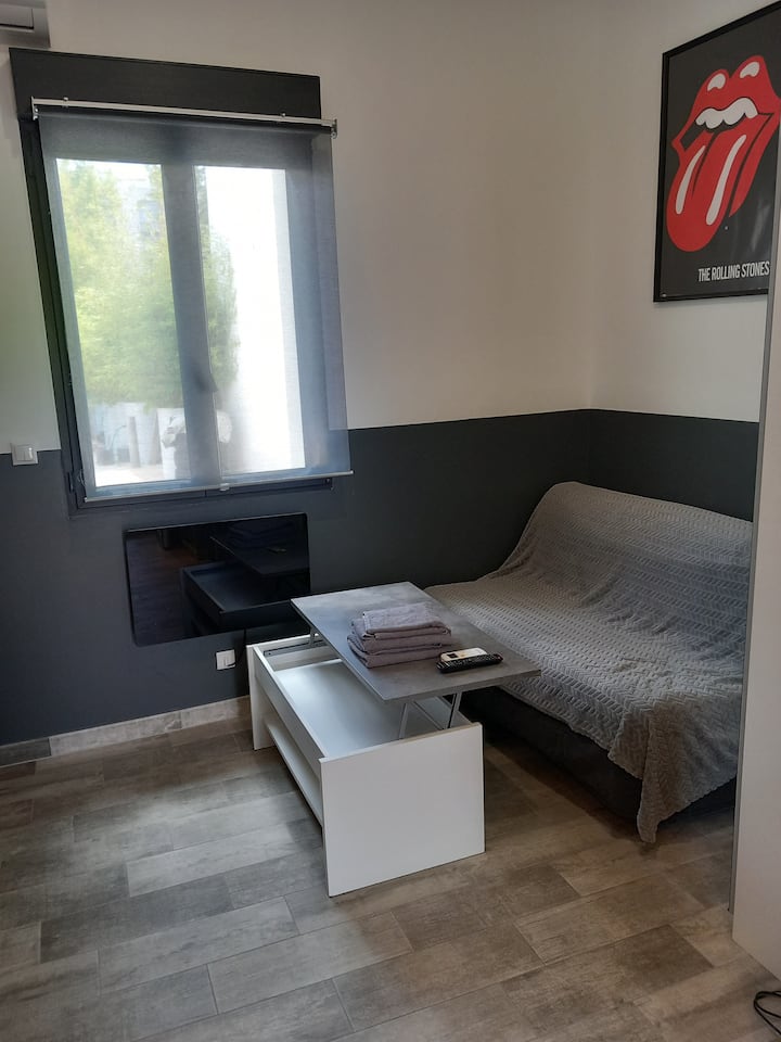 Studio En Rdc Entre Centre Ville Et Calanques - Marsella