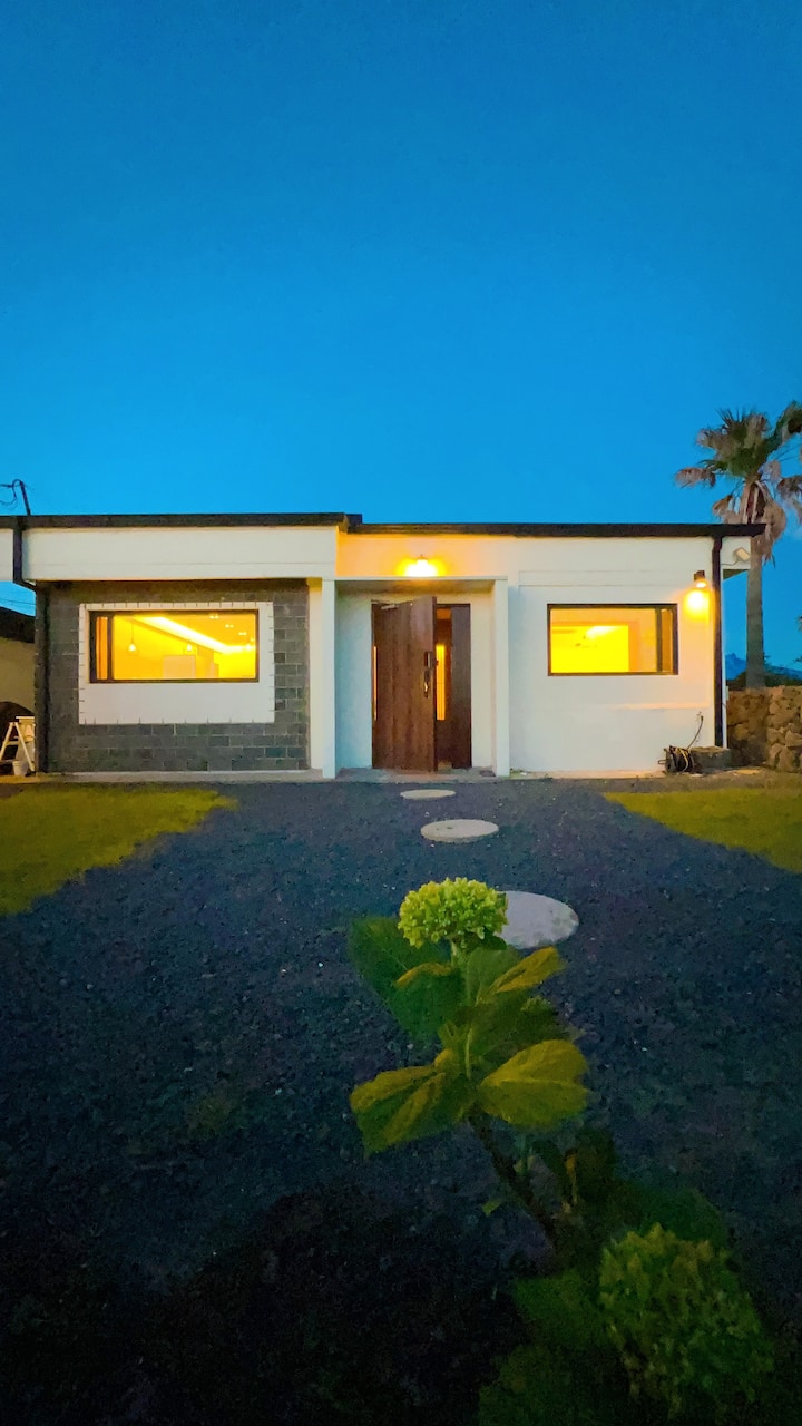 🍋단단하도:::안채_사랑하는 가족과 함께하는 추억을 담기에 가장 아름다운 장소 - South Korea