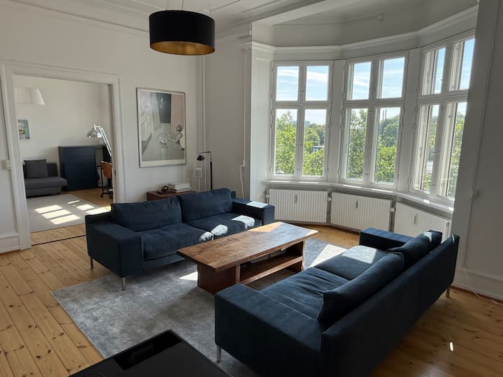 Bright 3-bedroom, 5-min Walk To Little Mermaid - 哥本哈根