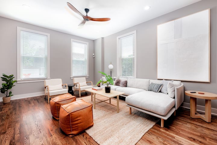 Cherokee Charmer 3br 2.5ba Home + Garage! - Saint-Louis, MO