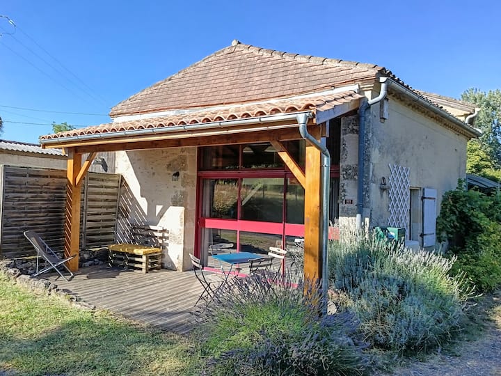 Joli Gîte Rural Pour Un Séjour à La Campagne - Roquebrune