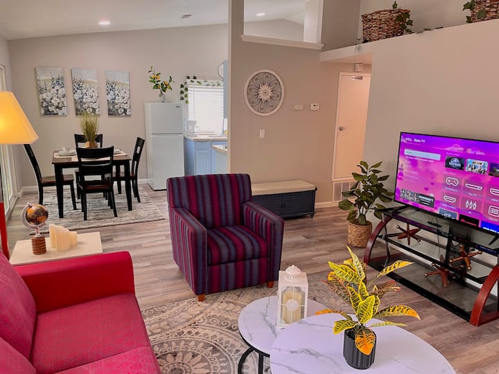 Home In Perris,(oaktree Dr.) - Lake Perris State Recreation Area, Perris