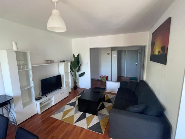 Superbe Appartement Avec Parking Gratuit - Poitiers
