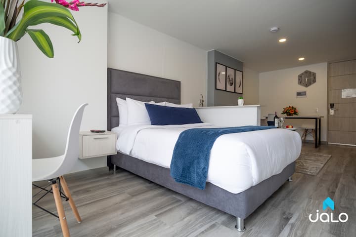 B-cozy Loft Near Monserrate W/ Fast Wi-fi,by Jalo - Bogota