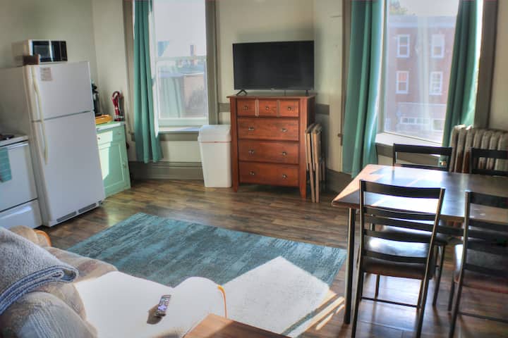 K2 Affordable 1br | Near Mtu & Keweenaw Fun - Houghton, MI