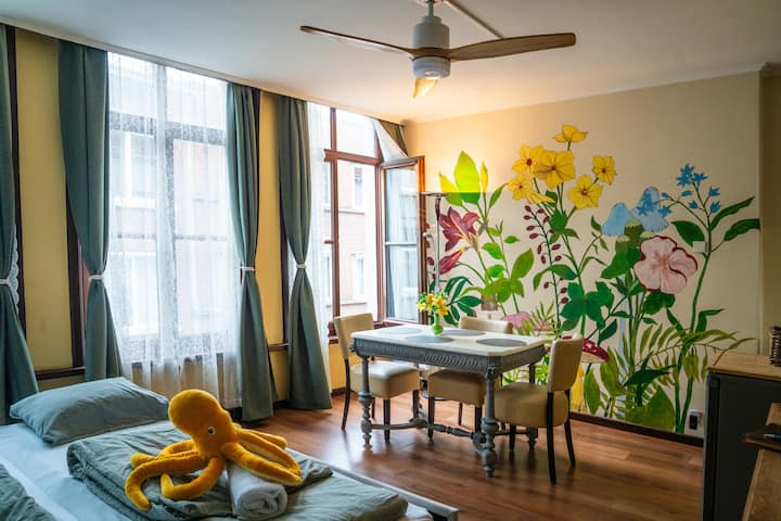 App. Unique Du Xviiie Siècle Au Cœur Vieille Ville - Antwerp