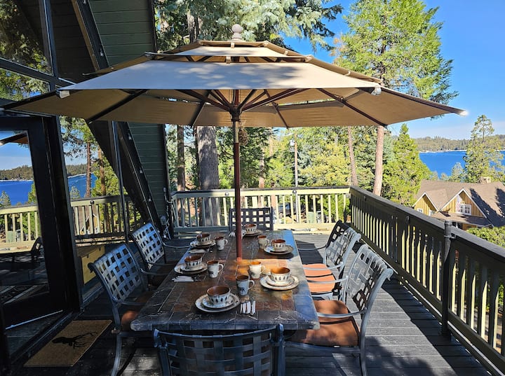 Beautiful Lake View A-frame Chalet Walk To Village - San Bernardino, CA