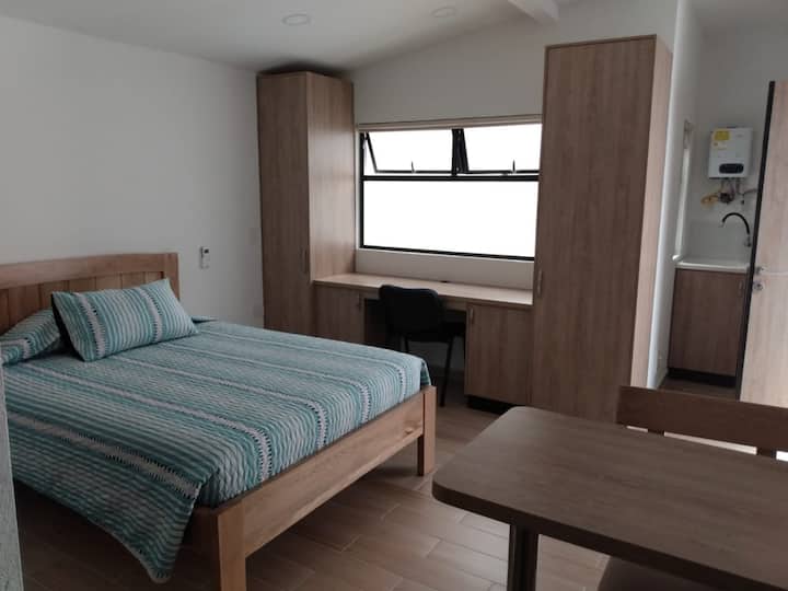 3.hermoso Apartamento-loft Amoblado - Medellín