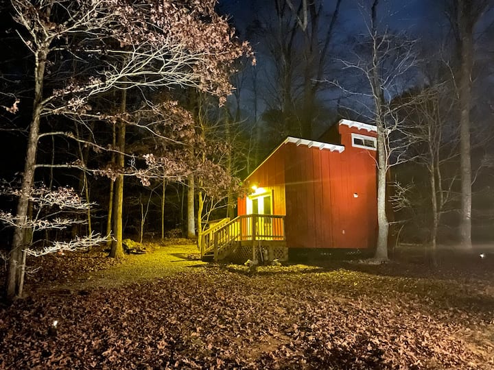 Shiloh @ Watts Bar Lake Cabin - Watts Bar Lake, TN
