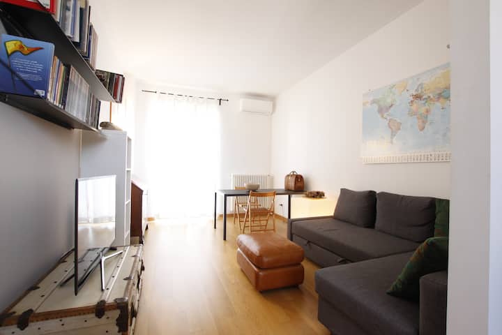 Citylife•metro Access •A/c • Close To City Center - Milano Cadorna Station