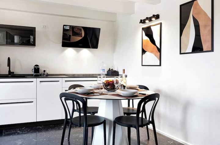 Casa Iris: 
Tra Vigneti E Lago Di Garda - Lazise