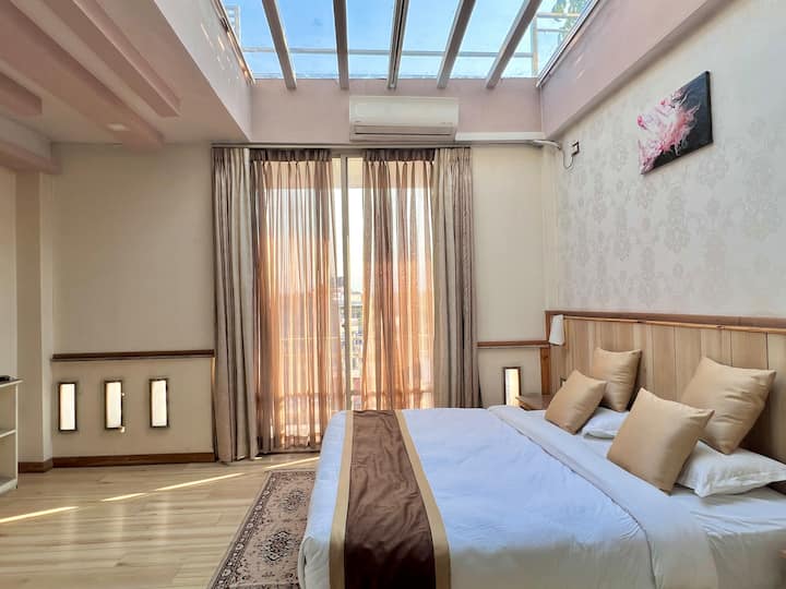 Spacious 5 Bhk Apartment ,Luxurious With City View - Katmandou