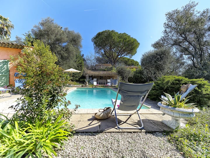 À Découvrir ! Villa Tourrettes-sur-loup/vence - Villeneuve-Loubet