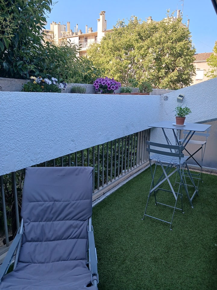 Appartement Avec Terrasse Proche Cours Julien - Marseille