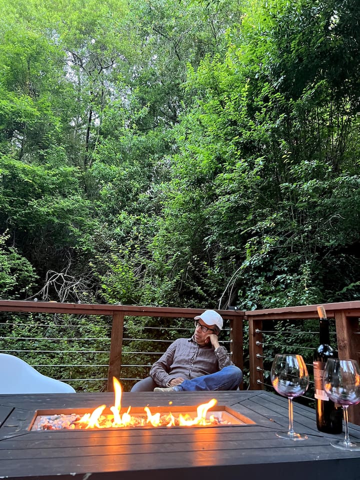 Enchanted Place With Whispering Creek And Pond - Alameda, CA